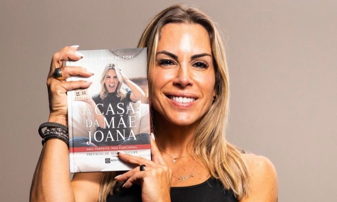 Joana Prado Belfort, que mora na Flórida com a família, fala do seu livro: "Uma das conquistas ...